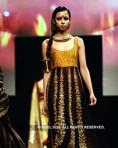 Michelle Innes during Ritu Kumar's couture show at The Aman in Delhi on ...