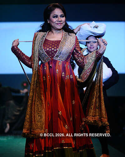 Michelle Innes during Ritu Kumar's couture show at The Aman in Delhi on ...