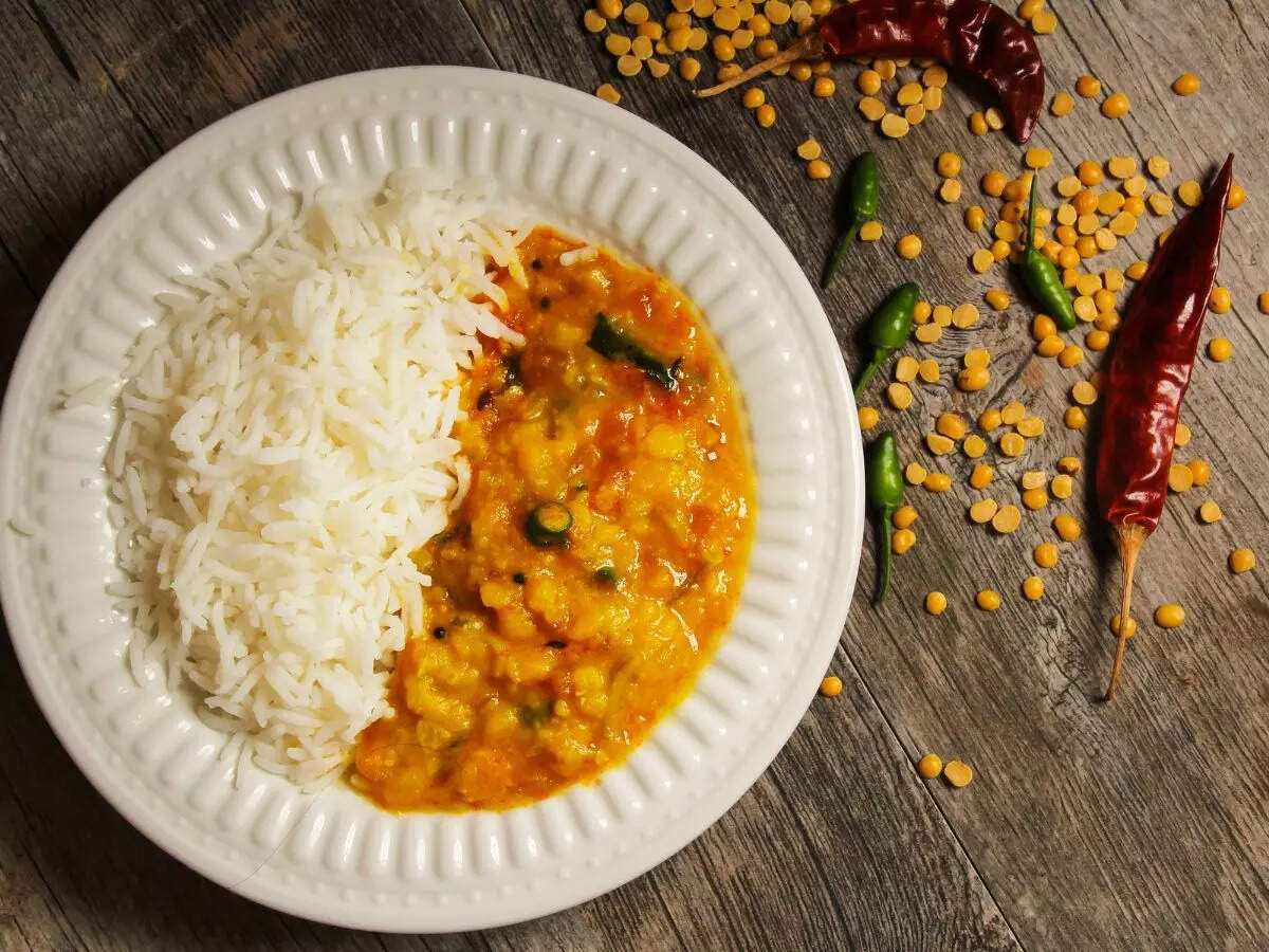 5 creative recipes made by reusing leftover Dal Chawal