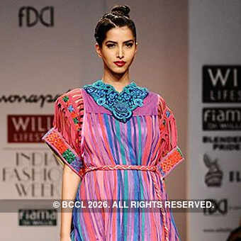 Miss Indias walk the ramp at WIFW'12