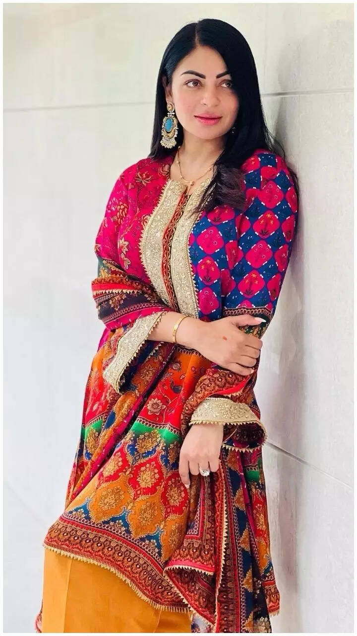 Neeru Bajwa In Suit Google Search Plus Dresses