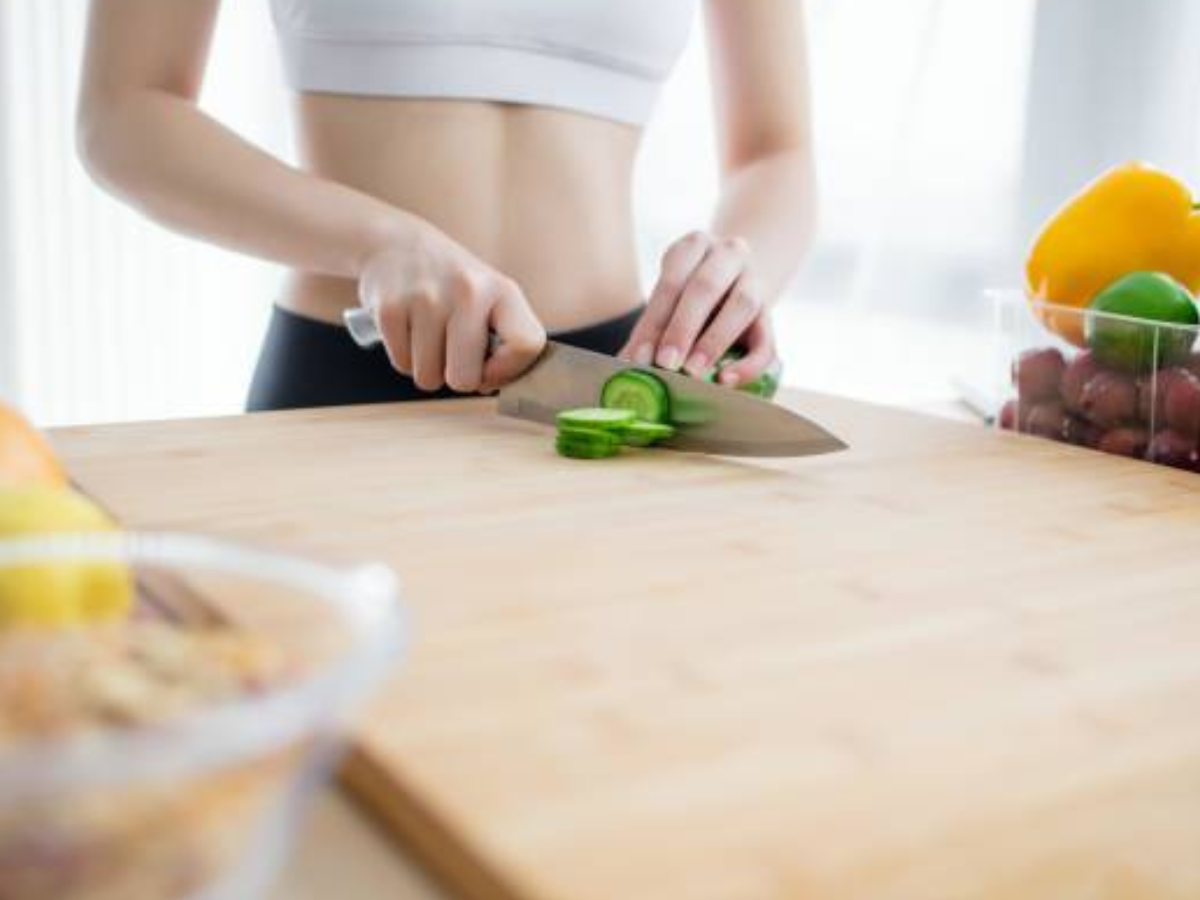 What are negative calorie foods? 7 foods that help cut fat