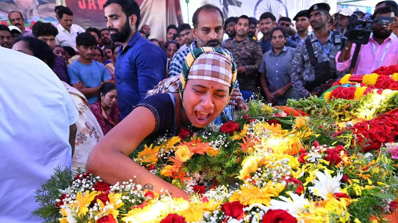 A hero’s farewell: Andhra Pradesh pays tearful tribute to Martyr Murali ...