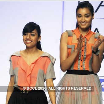 Miss Indias walk the ramp at LFW'12