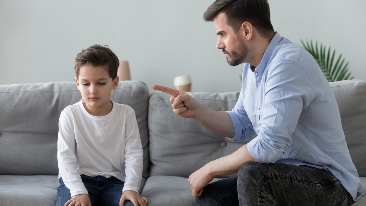 5 reasons parents should never scold their children when anger ...