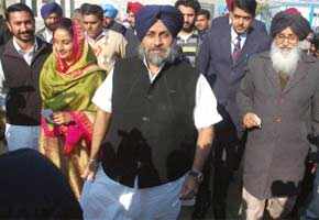 Punjab elections: SAD-BJP alliance leads