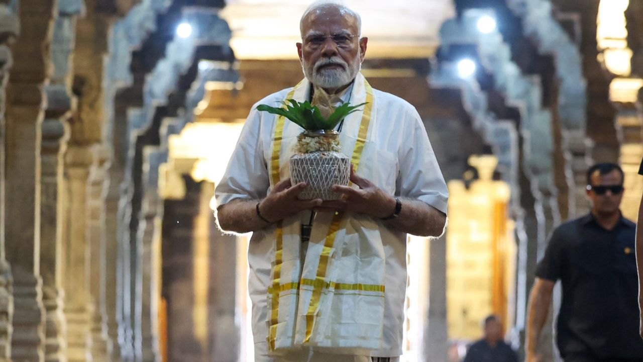 1,000 years later: PM Modi honours Chola conqueror in sacred Tamil celebration- In photos