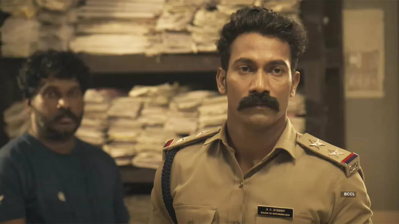 Thayyal Machine Movie: Showtimes, Review, Songs, Trailer, Posters, News ...