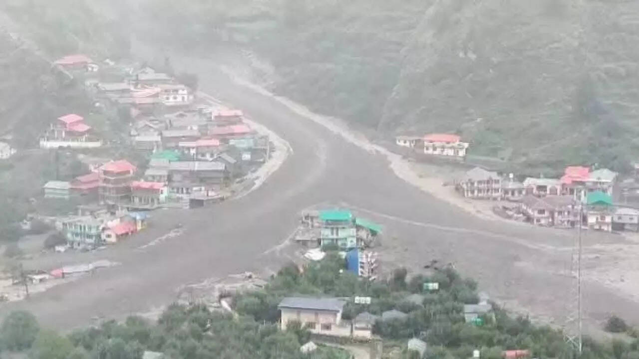 Uttarkashi disaster: Wall of water engulfs Dharali village after ...