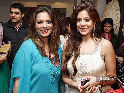 Vandana Arora with Rooma Sekhri at Anju Kumar's painting exhibition ...