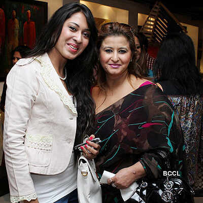 Vandana Arora with Rooma Sekhri at Anju Kumar's painting exhibition ...