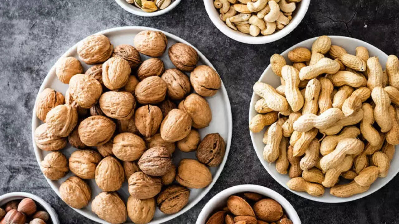 10 high-protein nuts and seeds (and how to eat them)