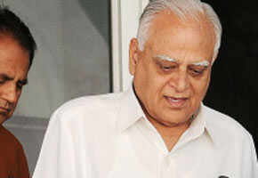 Bail for Shiv Sena MLA Suresh Jain in housing scam