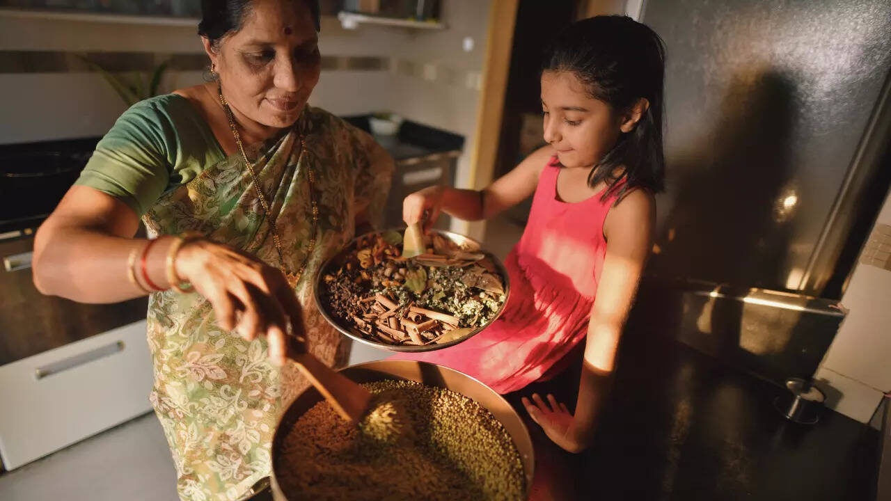ICMR-approved 10 common cooking methods for Indian households