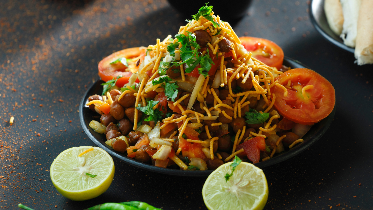 How to make protein-rich chickpea chaat for weight loss