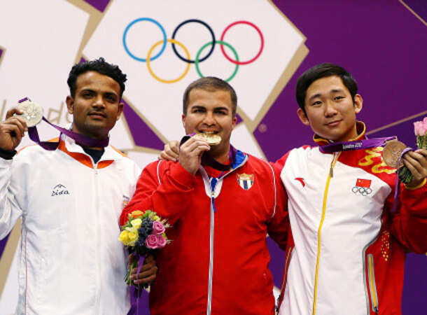 Vijay Kumar wins silver for India