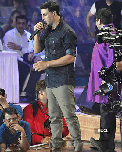 Singer Shaan performs at a Dahi Handi event, held in Mumbai on August ...