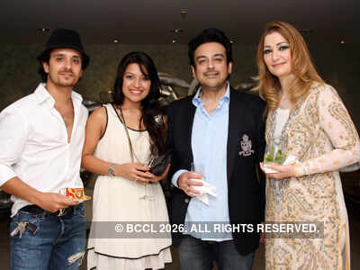 Adnan Sami with Roya, Raghav Sachar and Amita Pathak during his ...
