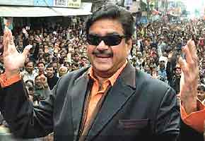 Shatrughan Sinha in 'Sarkar' sequel?