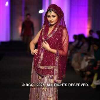 Beauty Queens walk the ramp for Meera and Muzaffar Ali
