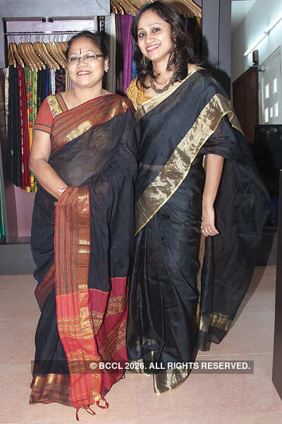 Lily and Simi Roy during fashion collection preview, hosted by ...