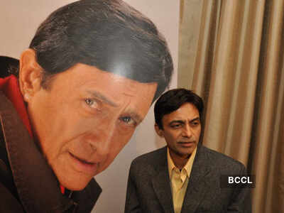 Suneil Anand during late Bollywood actor Dev Anand's birthday bash ...