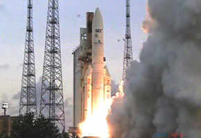 India's heaviest satellite GSAT-10 launched successfully