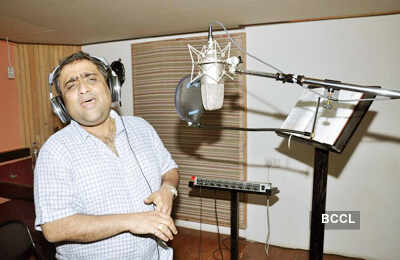 Bollywood playback singer Kunal Ganjawala spotted during a song ...