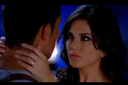 Jism 2 - Sunny Leone