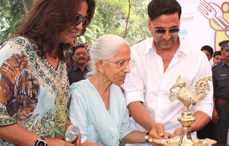 Watch: Akshay Kumar at an event!
