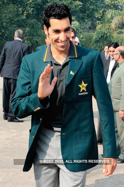 Umar Gul during the farewell party for the Pakistan cricket team ...
