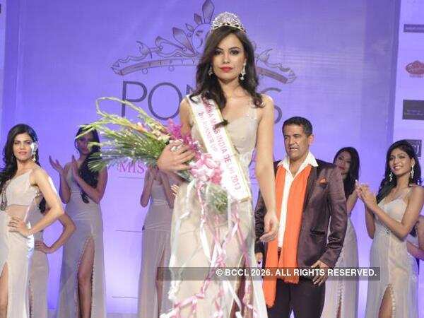 Grand Finale of Pond's Femina Miss India Delhi 2013