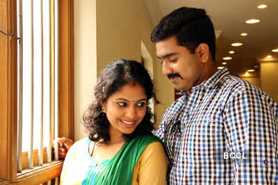 Senthil in a still from the Tamil movie 'Vennila Veedu'