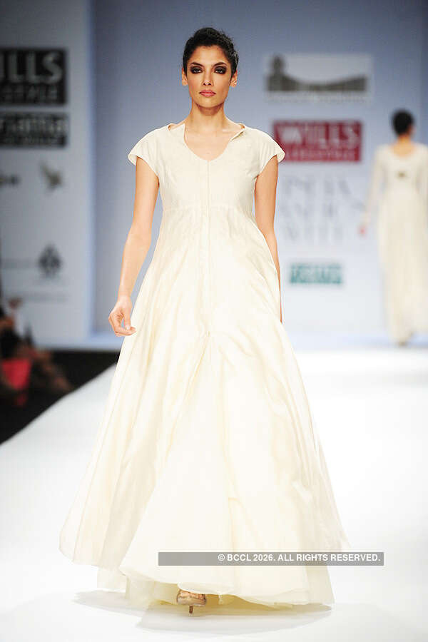 A model displays a creation by designer Samant Chauhan on Day 2 of the ...