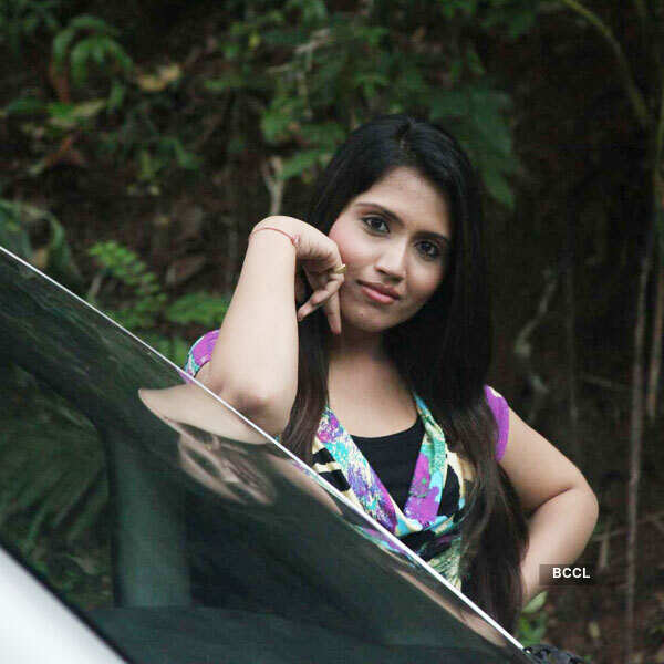 A still from the Tamil movie Ooduruval