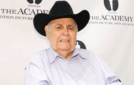 Comedian Jonathan Winters passes away