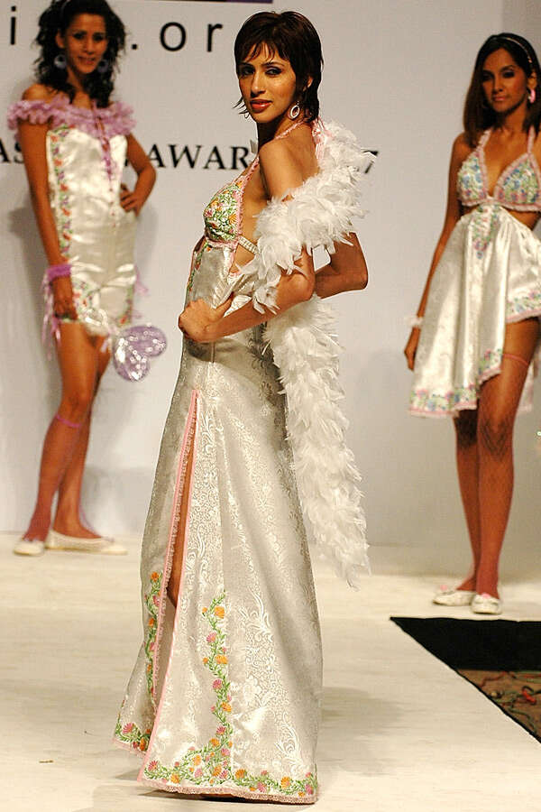 Model Alesia Raut displays bridal collection by fashion designer ...