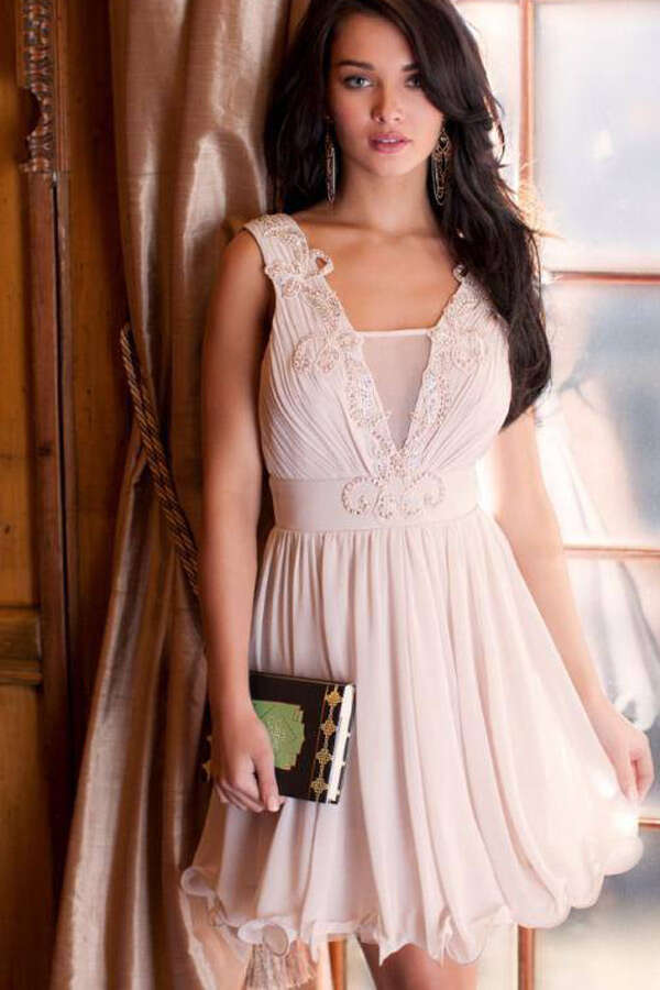 Gorgeous Amy Jackson poses for the cameras during a photoshoot for a ...