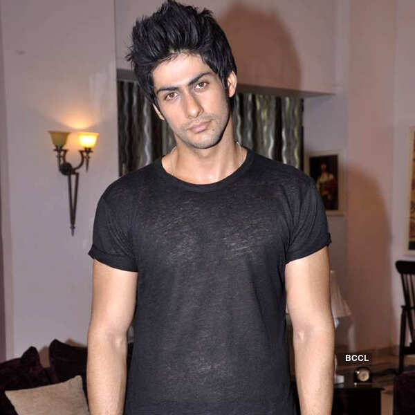 Model turned actor Namit Khanna on the sets of the movie Bang Bang ...