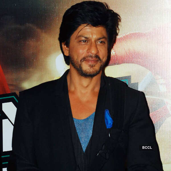 Shah Rukh Khan: Korean filmmaker Kwon-Taek fond of Shah Rukh Khan's ...