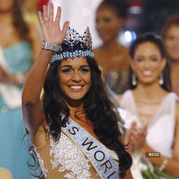 25 Historic Miss World Crowning Moments
