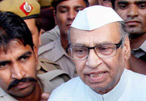 Rasheed Masood taken to Tihar Jail