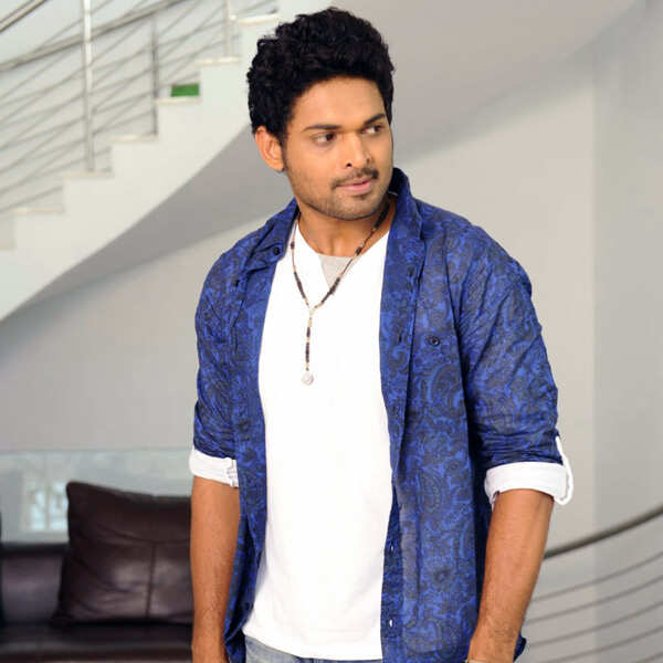 Ajmal Ameer in a still from the Tamil movie Ula