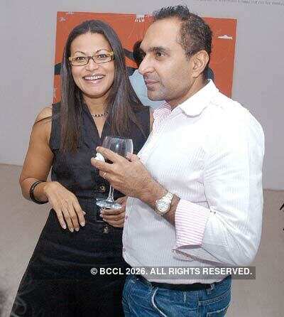 Sana at an exhibtion of Manil Gupta's works at Rohit Gandhi and Rahul ...
