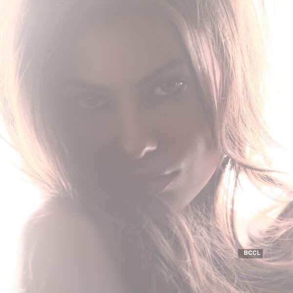 Srishti Rana all set for Miss Asia Pacific World 2013