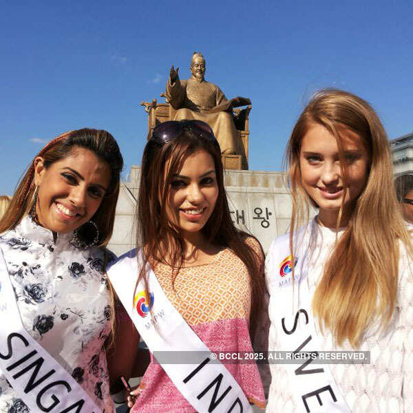 Srishti Rana's candid moments at Miss Asia Pacific World 2013