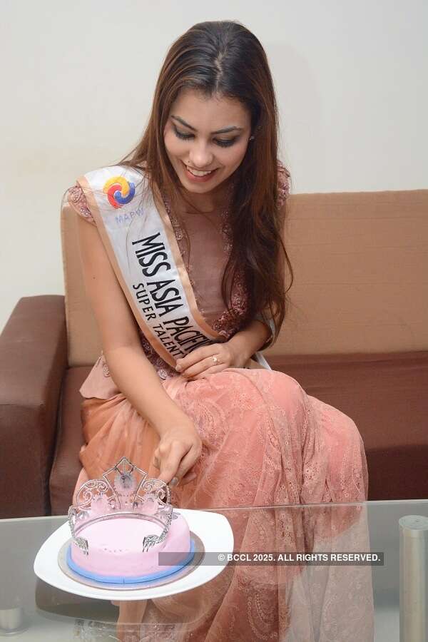 Miss Asia Pacific World Srishti Rana's homecoming