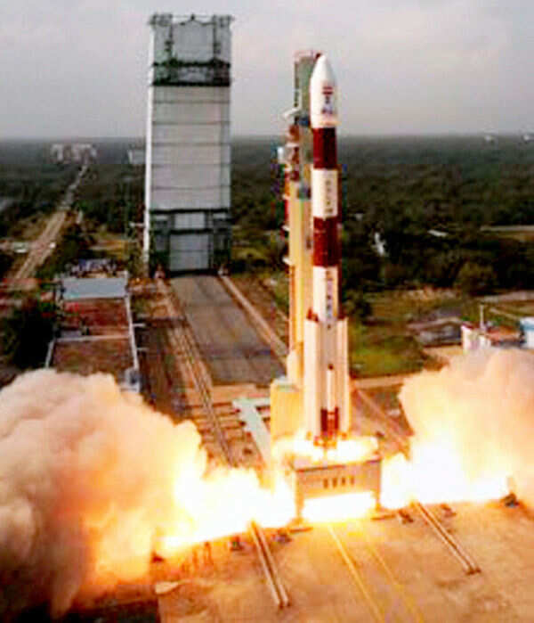 India launches Mars mission