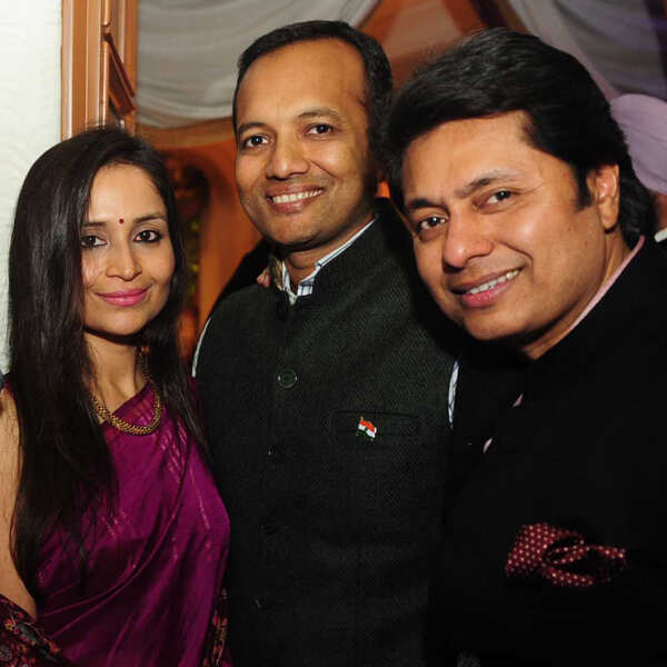 Shallu and Naveen Jindal and Sandeep Jajodia at a dinner party, hosted ...