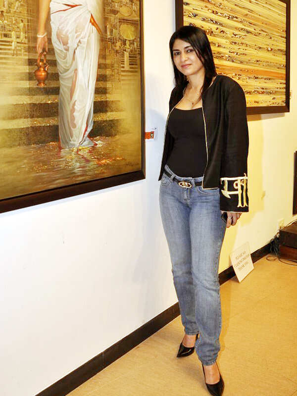 Singer Anaida attends Larra Shah's book promotion, held in Mumbai, on ...